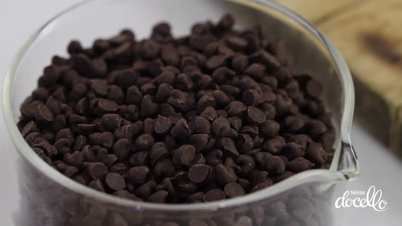 Easter Desserts Using Compound Chocolate - Nestlé Professional
